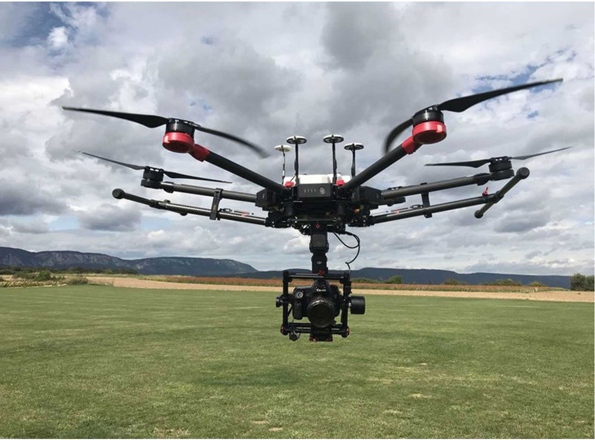 Nos drones cinématographiques - AEROPTIQUE Production